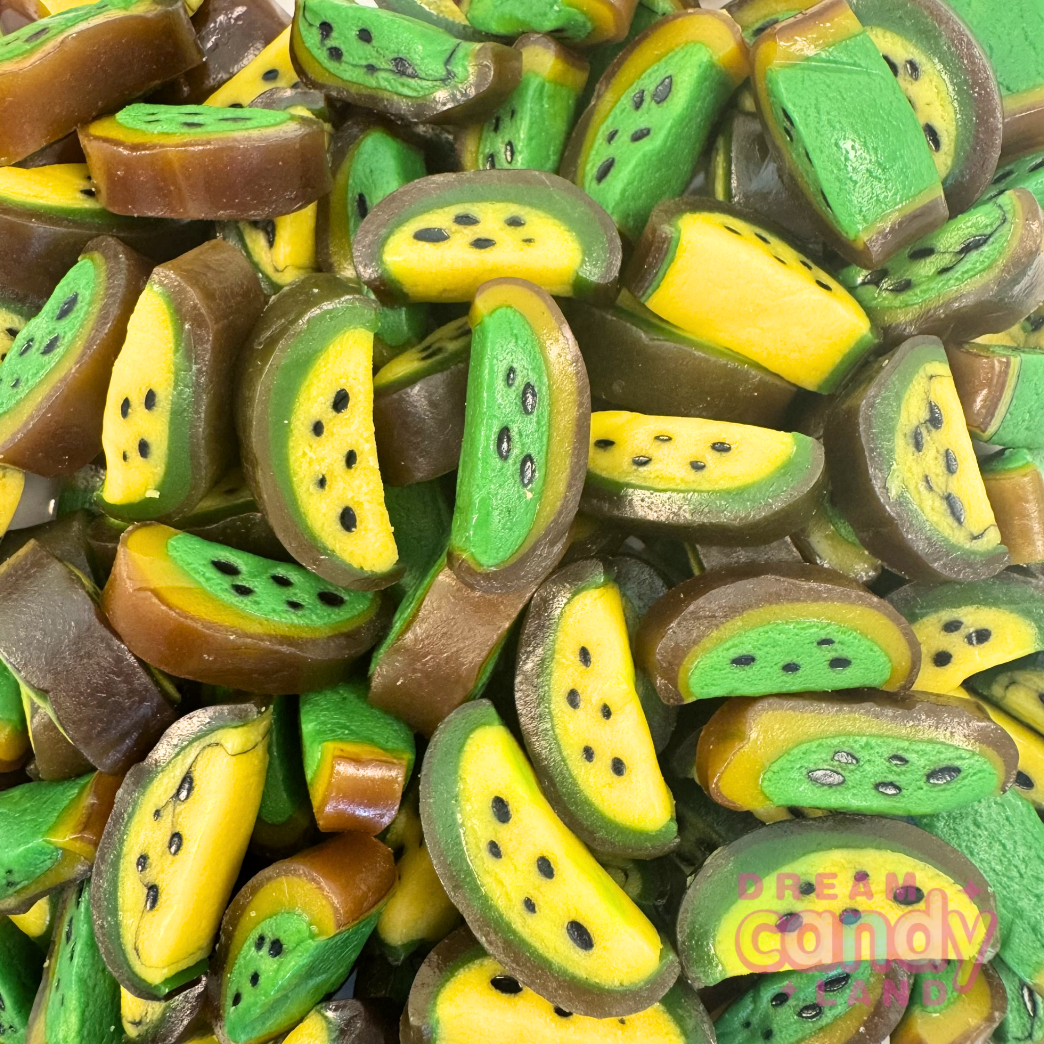 Kiwi Licorice Slices – Sweet, Tangy & Chewy Treats – Dream Candy Land